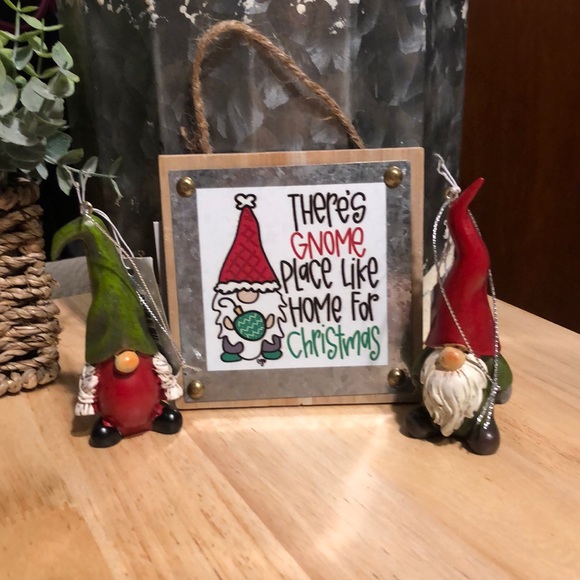 Holiday | Nwt Theres Gnome Place Like Home For Christmas Set 2 ...
